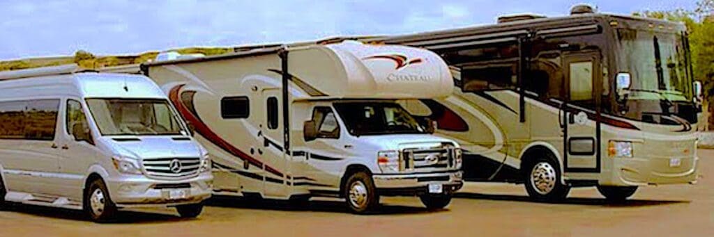 8 Best Class C RVs Under 25 Feet With Murphy Beds