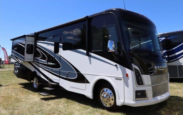 12 Best Class A Motorhomes Under 35 Feet