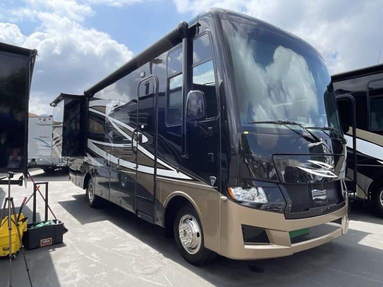 12 Best Class A Motorhomes Under 35 Feet