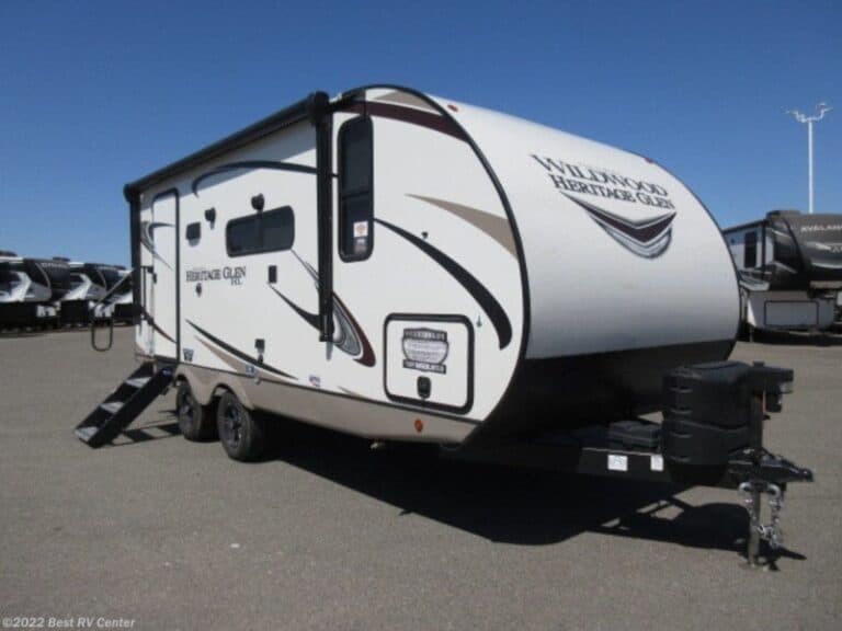 10 Best RVs For Seniors