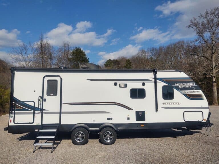 10 Best RVs For Seniors