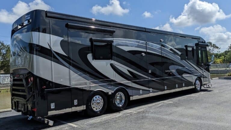 10 Best RVs For Seniors