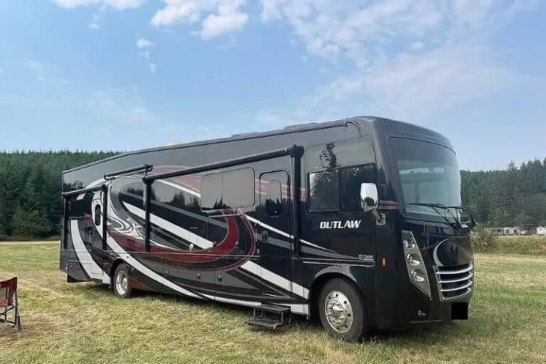 Do They Make Toy Hauler Motorhomes?
